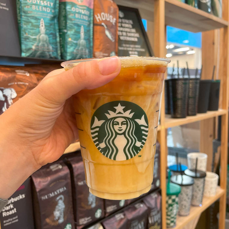 Starbucks Coffee | God kaffe og lækre kager | Kolding Storcenter